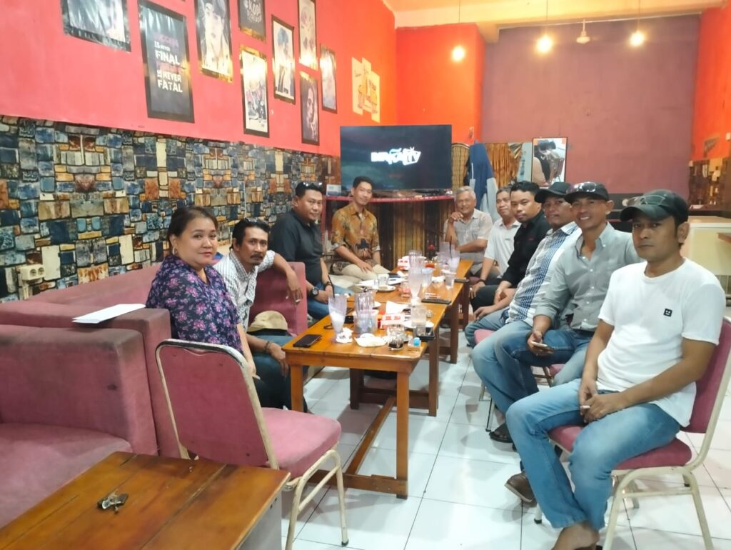 Rapat Pembentukan Pengurus Forum MCB-TA Dihadiri DR. Adam Badwi, SKM, M ...